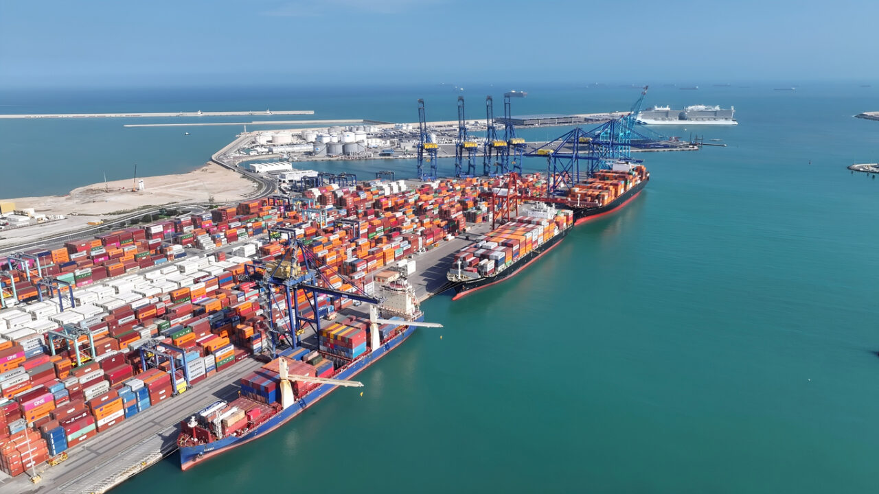 Valenciaport renews environmental certification - Port Technology ...